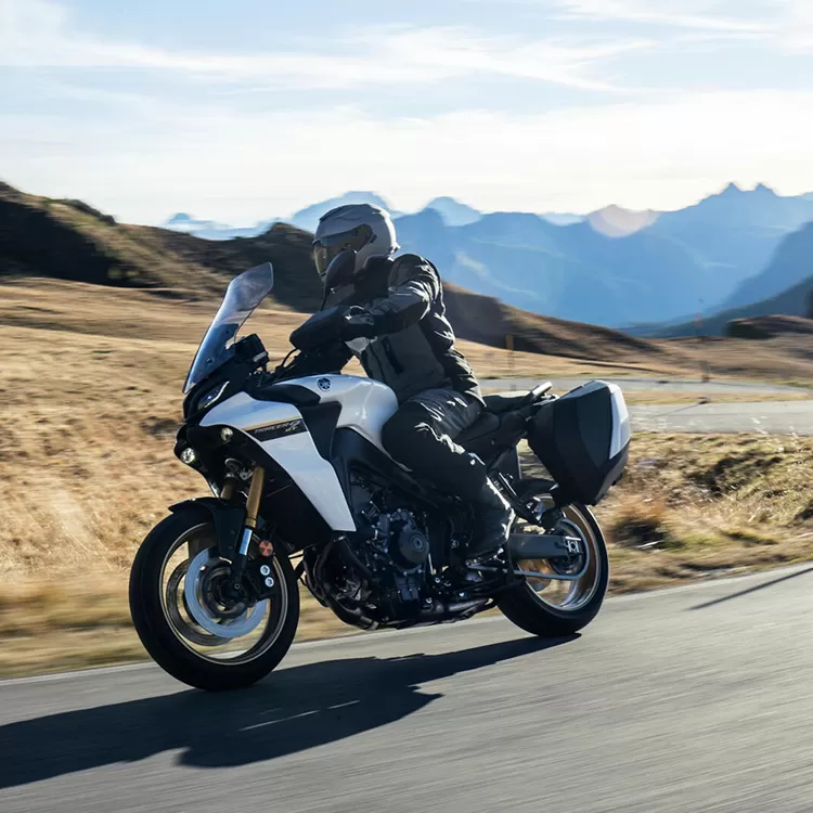 Motorcycle Dealer UK - New & Used Bikes For Sale | Blade Motorcycles